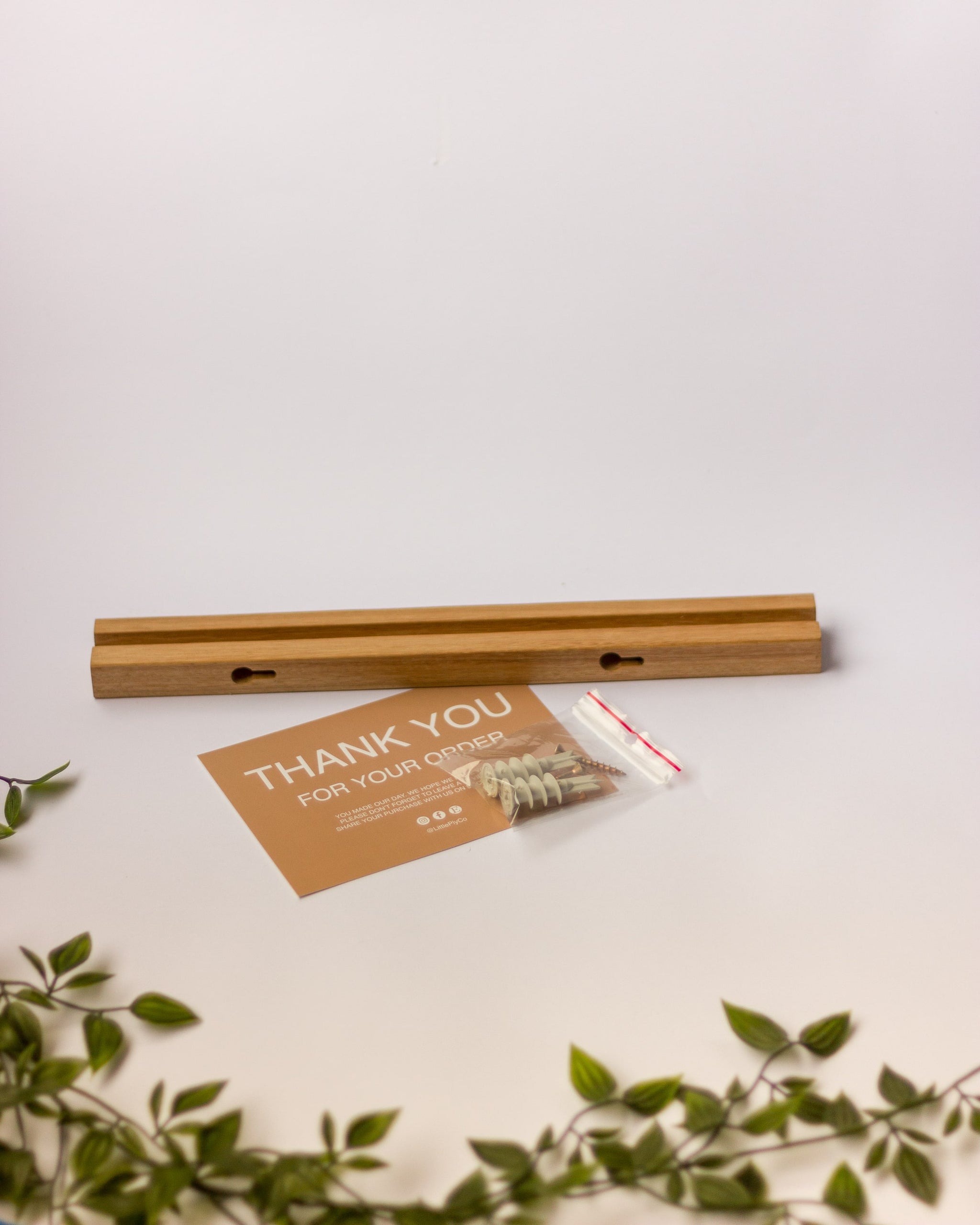 Single Vinyl Record Floating Display Shelf – Hinsto